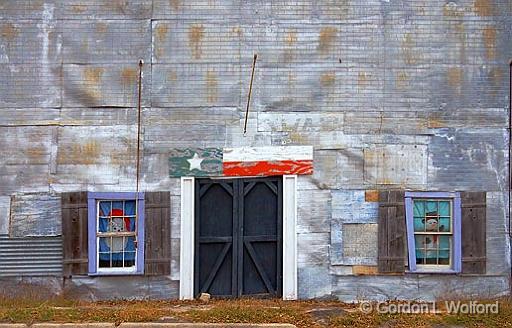 GORDON WOLFORD PHOTOGRAPHY/Texas/Indianola/Interesting Old Building_37729